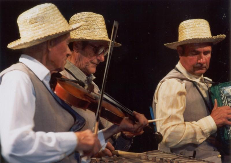 „Griežynėje“ skambės cimbolai, liaudies melodijos ir piemenų dainos ...